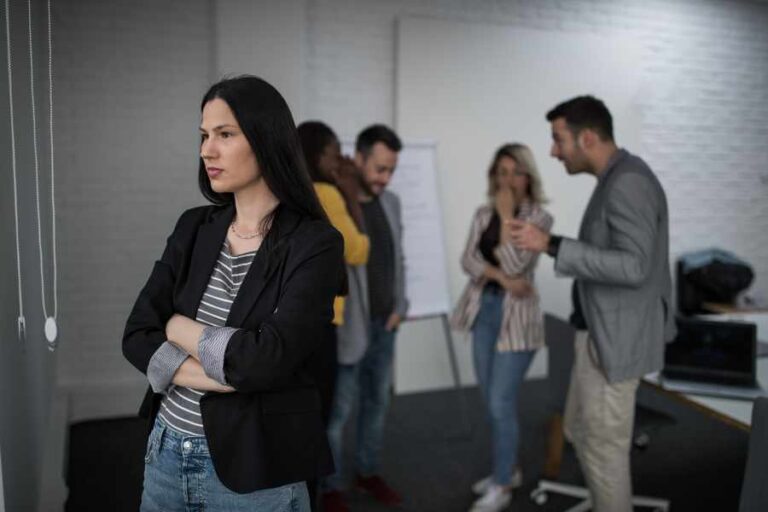 Tips to Identify and Control a Passive-Aggressive Character – Urbaki Mind