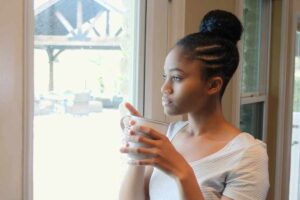 The Benefits of Looking Inward – Why Introspection Matters? – Urbaki Mind