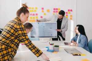 Starting with Why – How Great Leaders Inspire Action – Urbaki Mind